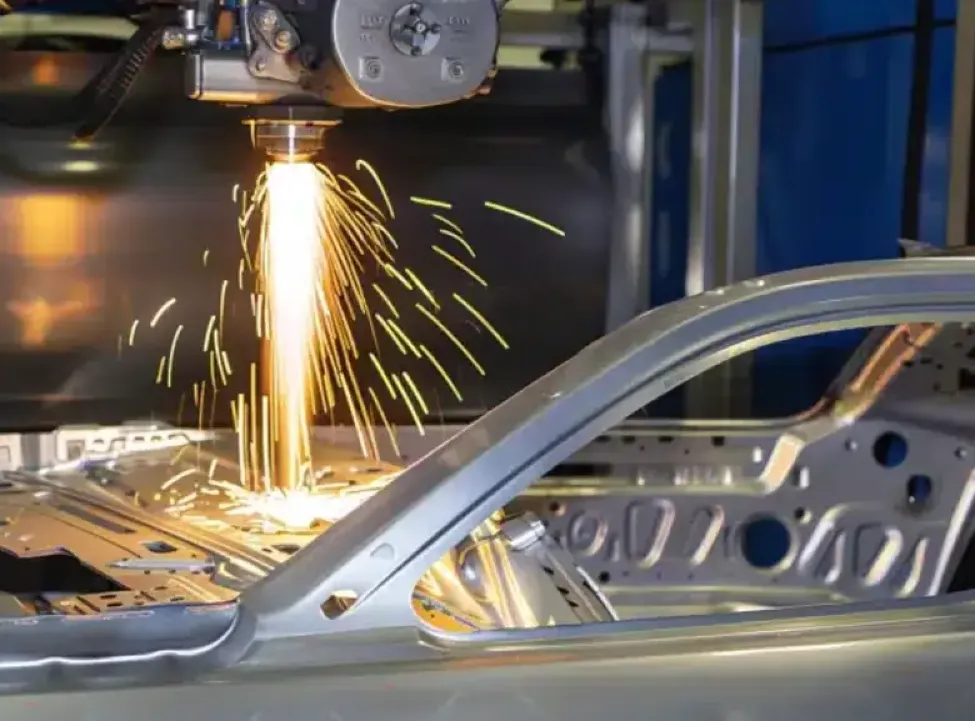Laser Cutting Aluminum: Methods, Alloys & Best Practices